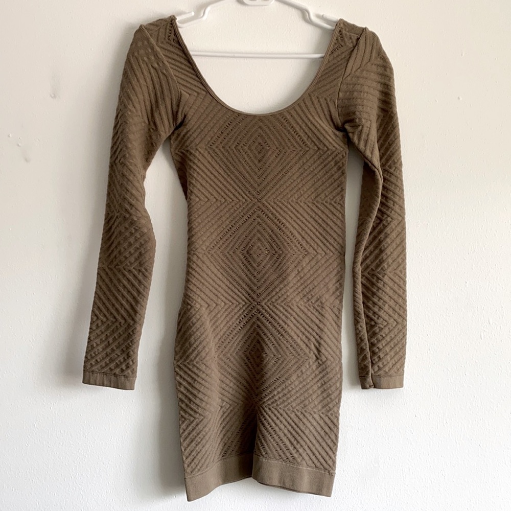 New Bcbg Stretch Form Fitting Dress - Gem